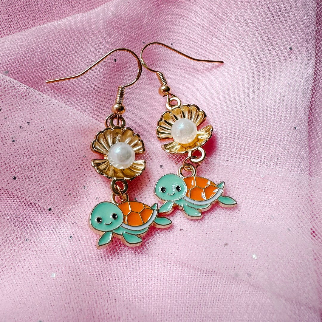 Cute Sea Turtle and Gold Shell Earrings - Etsy