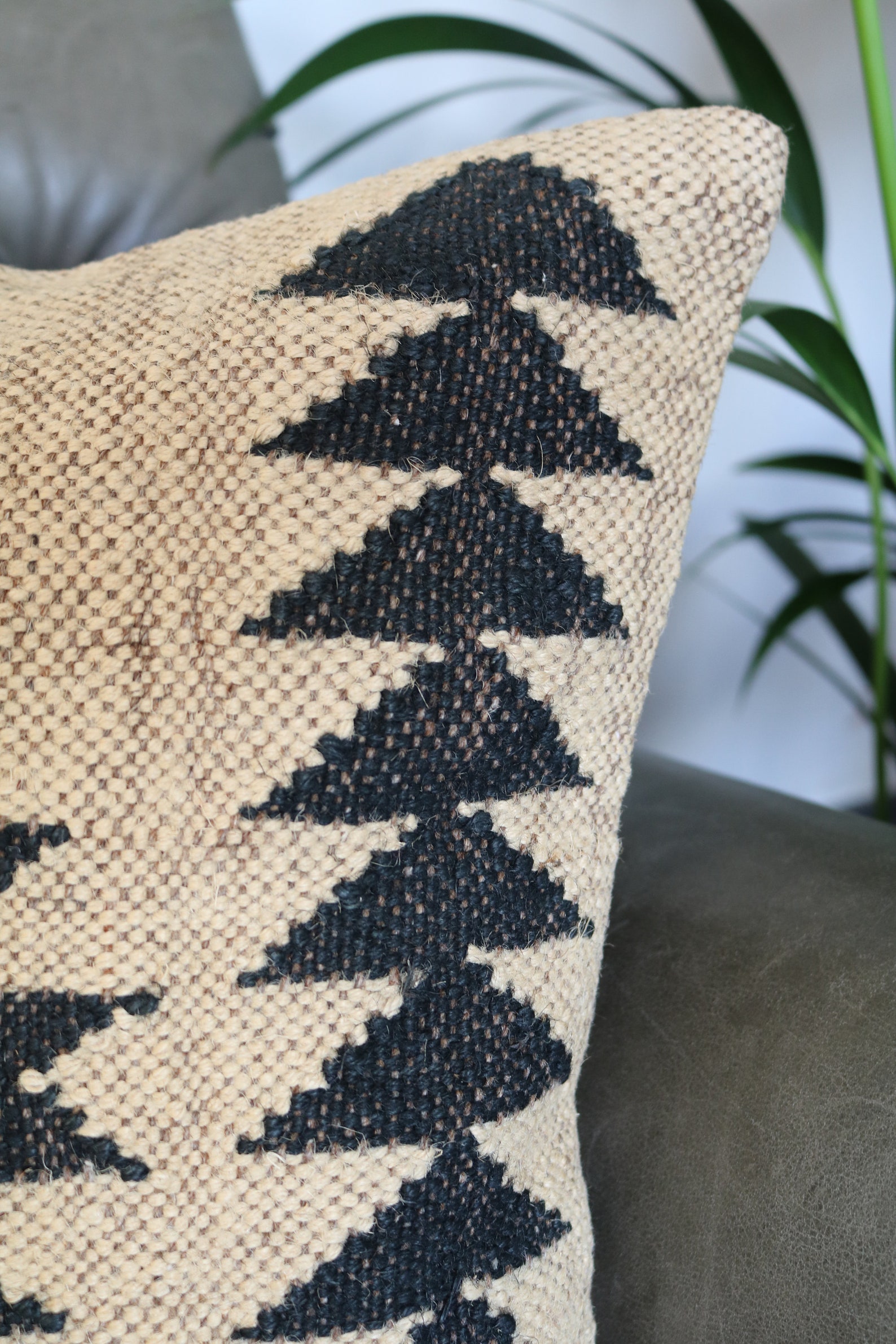 Handwoven Black Jute Cushion Cover Jute Pillow Eco-friendly - Etsy