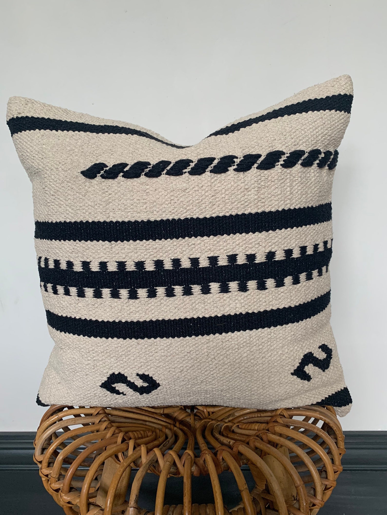 Scandi Cushion Black and White Cushion Ethnic Cushion Kilm - Etsy UK
