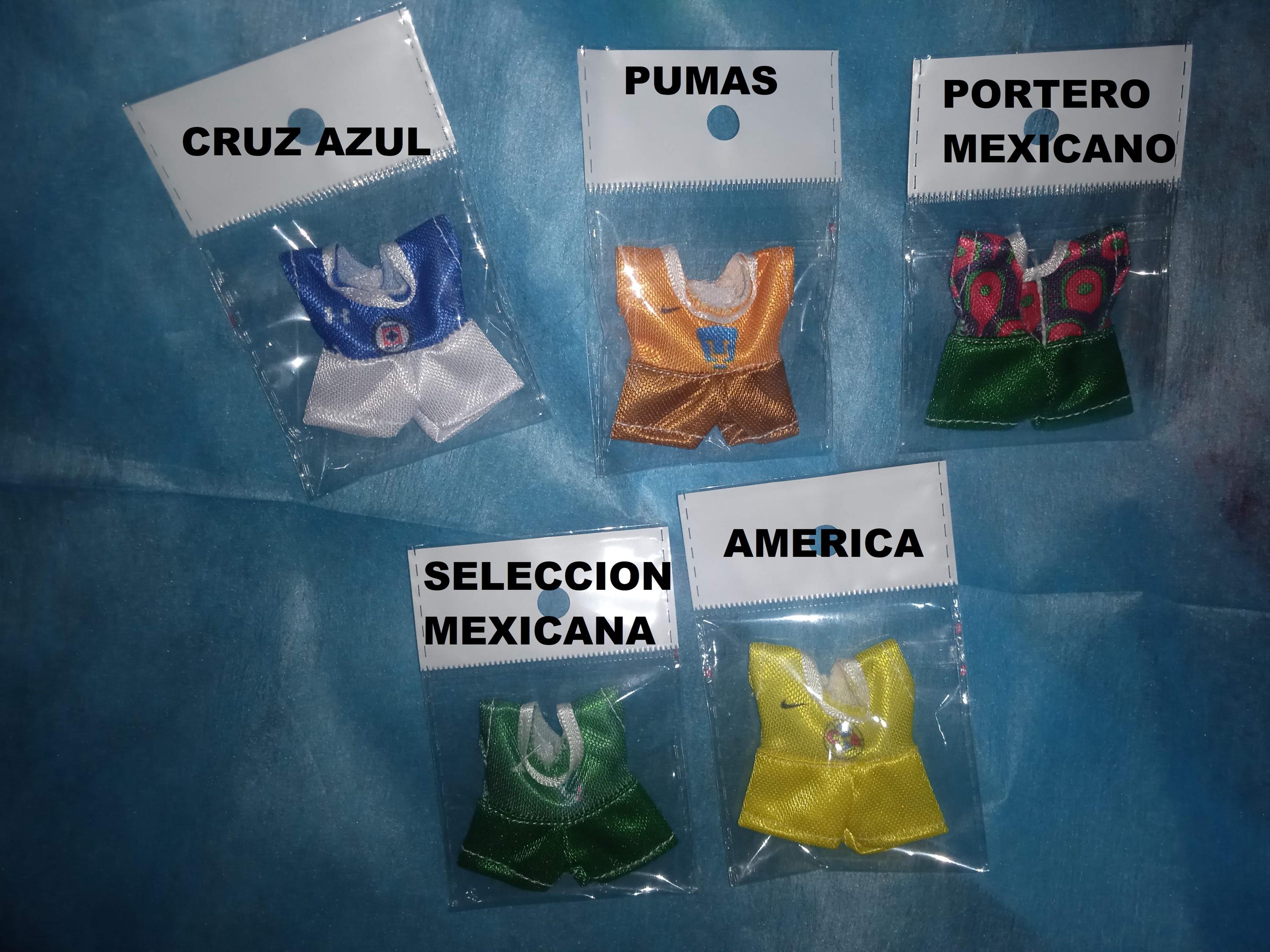 TERNURINES SYLVANIAN CALICO Families Critters Mexican Soccer Sports Set ...