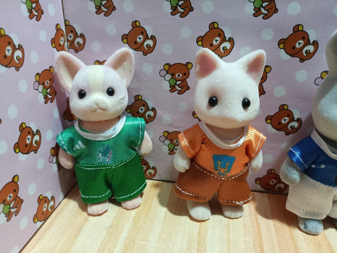 TERNURINES SYLVANIAN CALICO Families Critters Mexican Soccer Sports Set ...