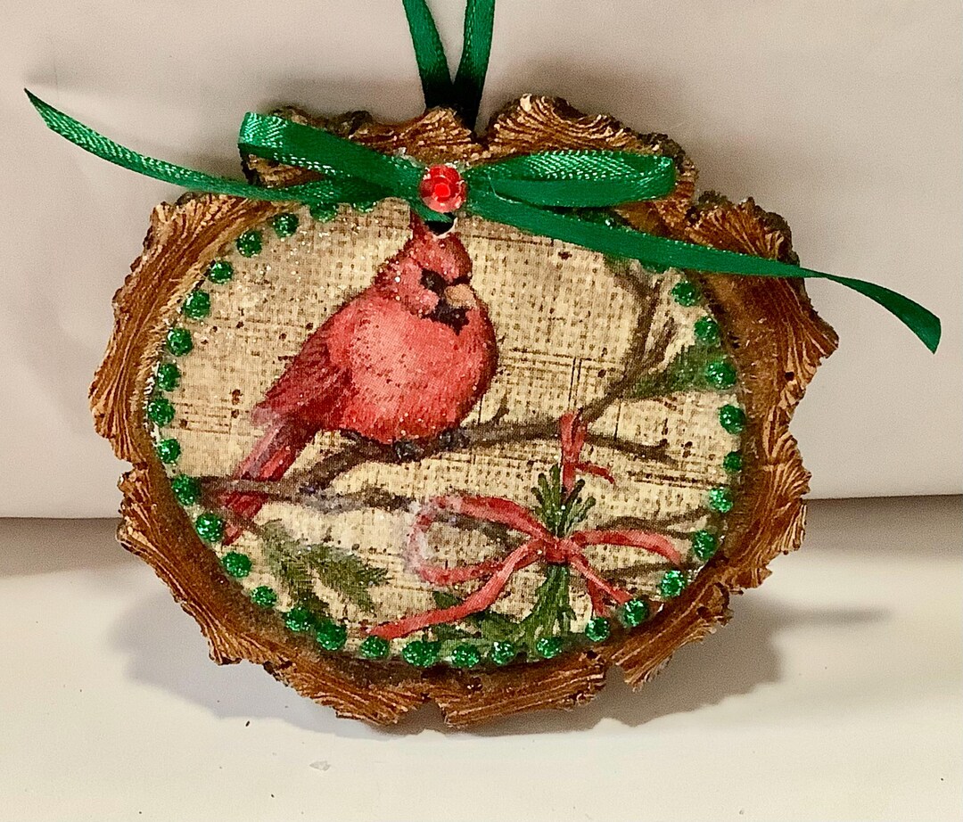 Christmas Cardinal Wood Slice Ornament - Etsy