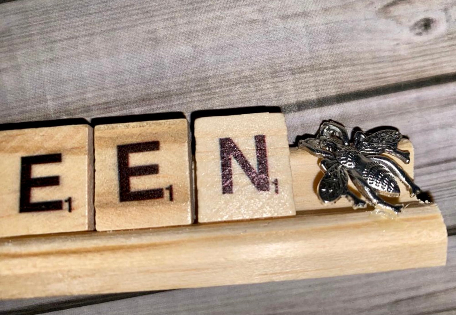 Queen Bee Letter Tile Ornament - Etsy