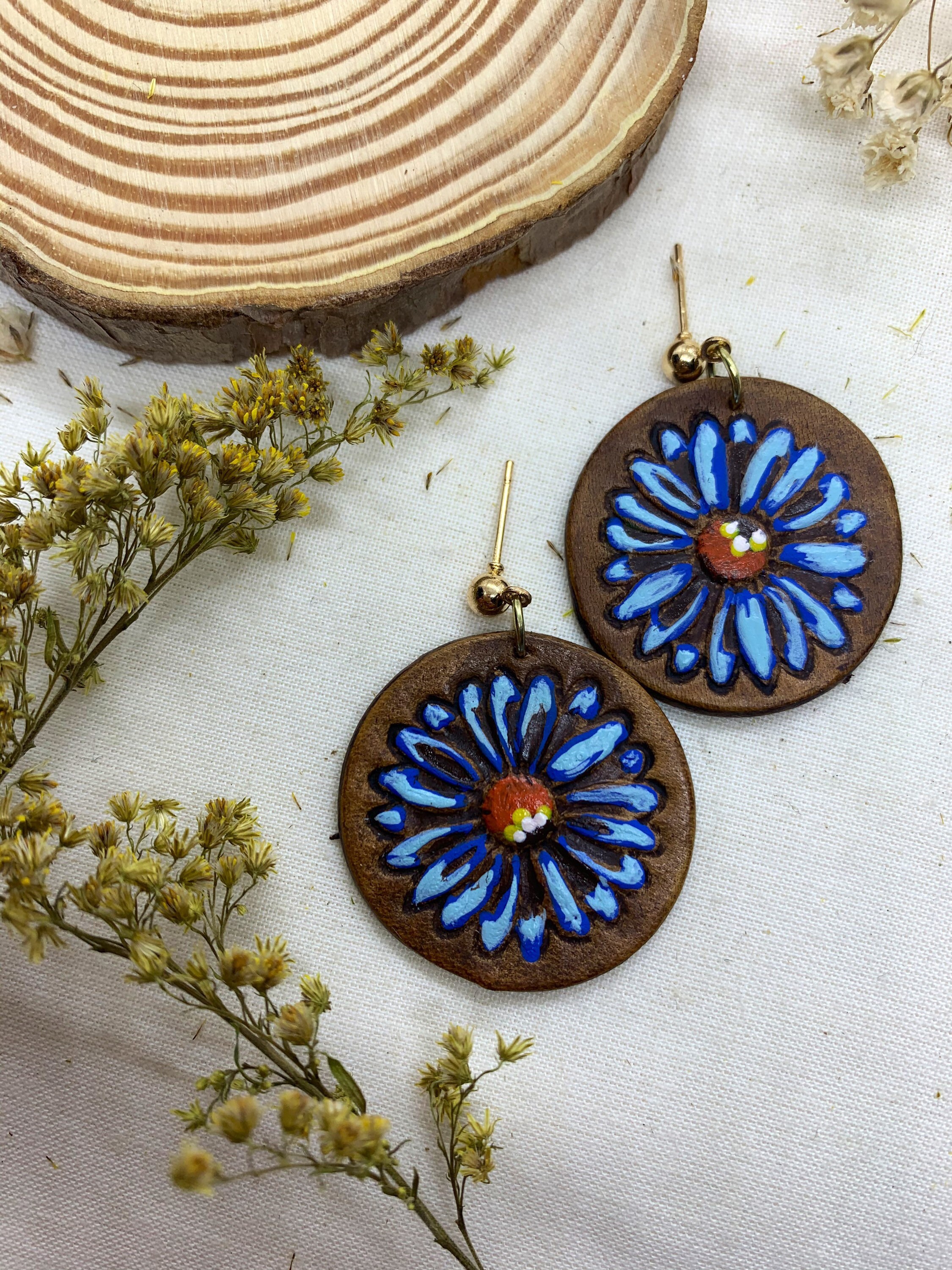 Daisy Leather Earrings, Spring Earrings, Boho Earrings, Hippie Earrings ...