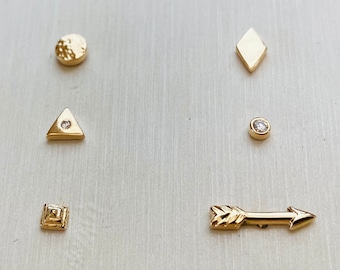 14 Karat Solid Gold Dermal Implant 4mm Triangle. Featuring Three CZ ...