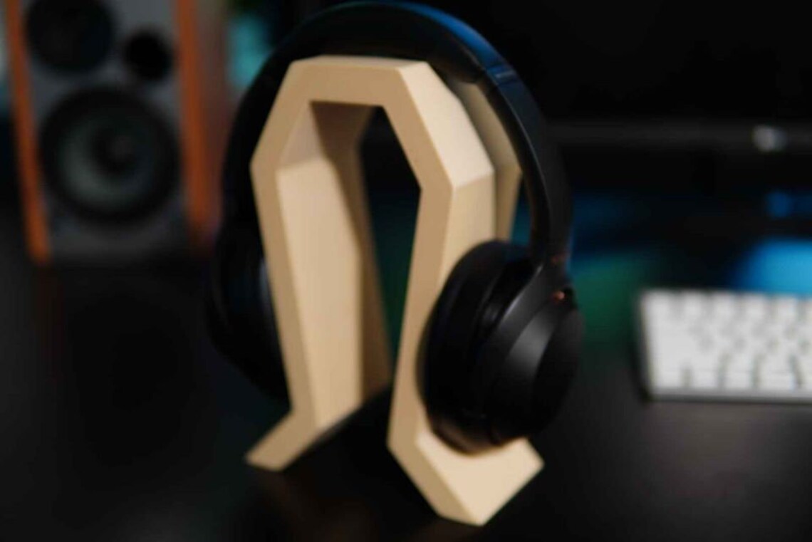 Modern Headphone Stand - Etsy