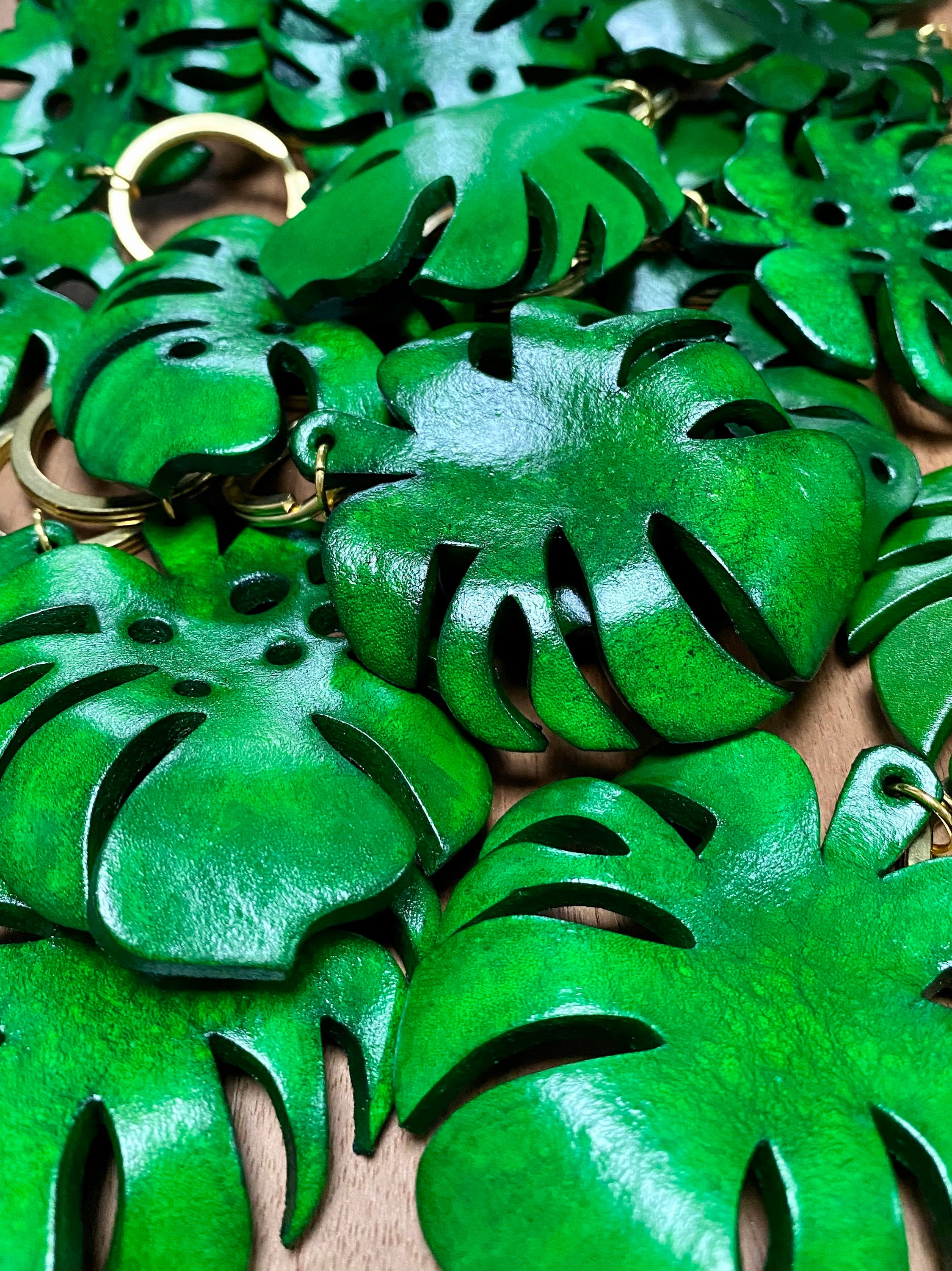 Monstera Leaf Leather Keychain Keyring Key Ring Bag Hanging - Etsy