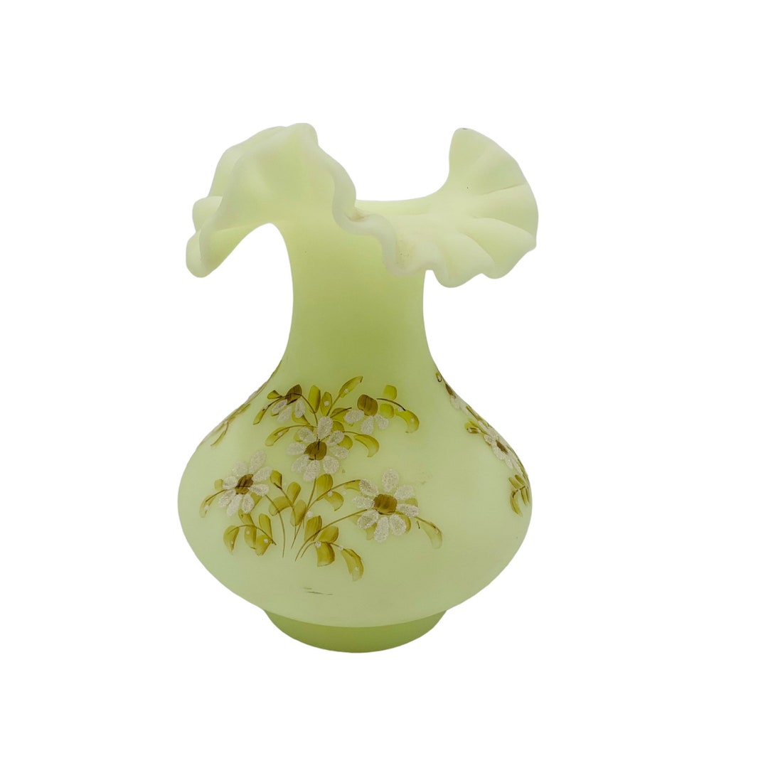 Vintage FENTON Burmese Vaseline Uranium Custard Hand Painted, Artist ...