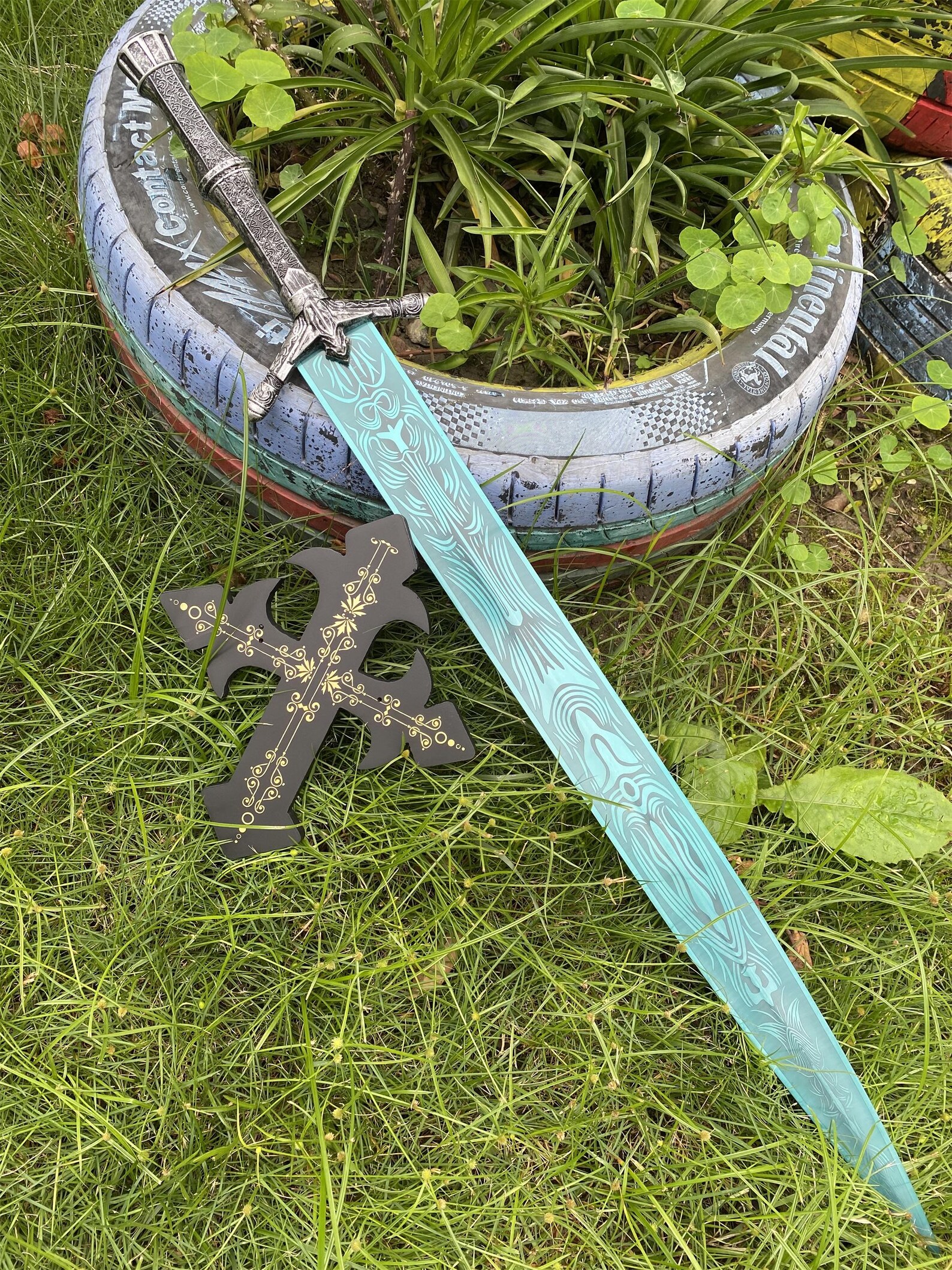 High-end Holy Moonlight Sword Dark Moon Greatsword Steel Replica Life ...