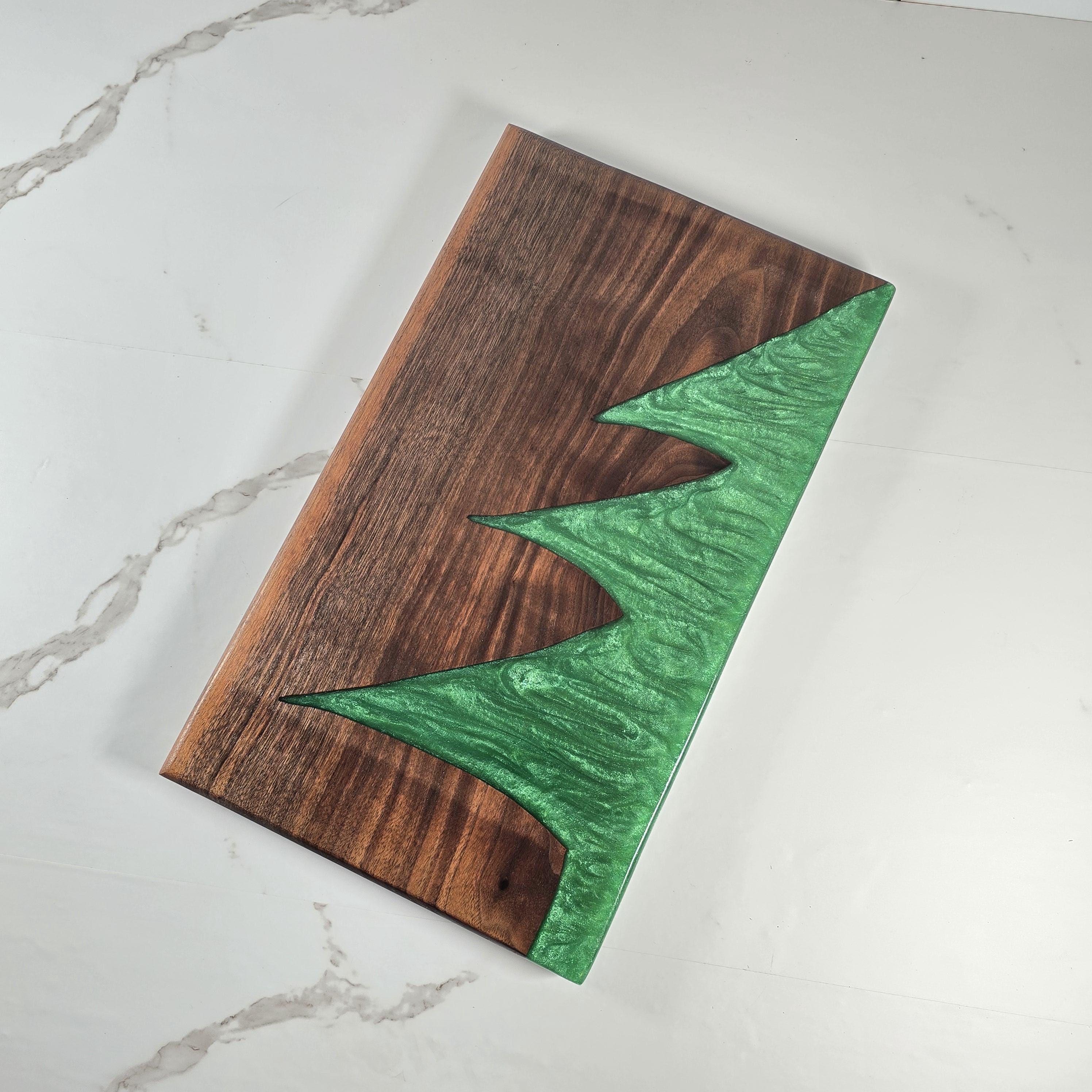 Walnut Charcuterie Board: Green Epoxy Christmas Tree Serving Board - Etsy