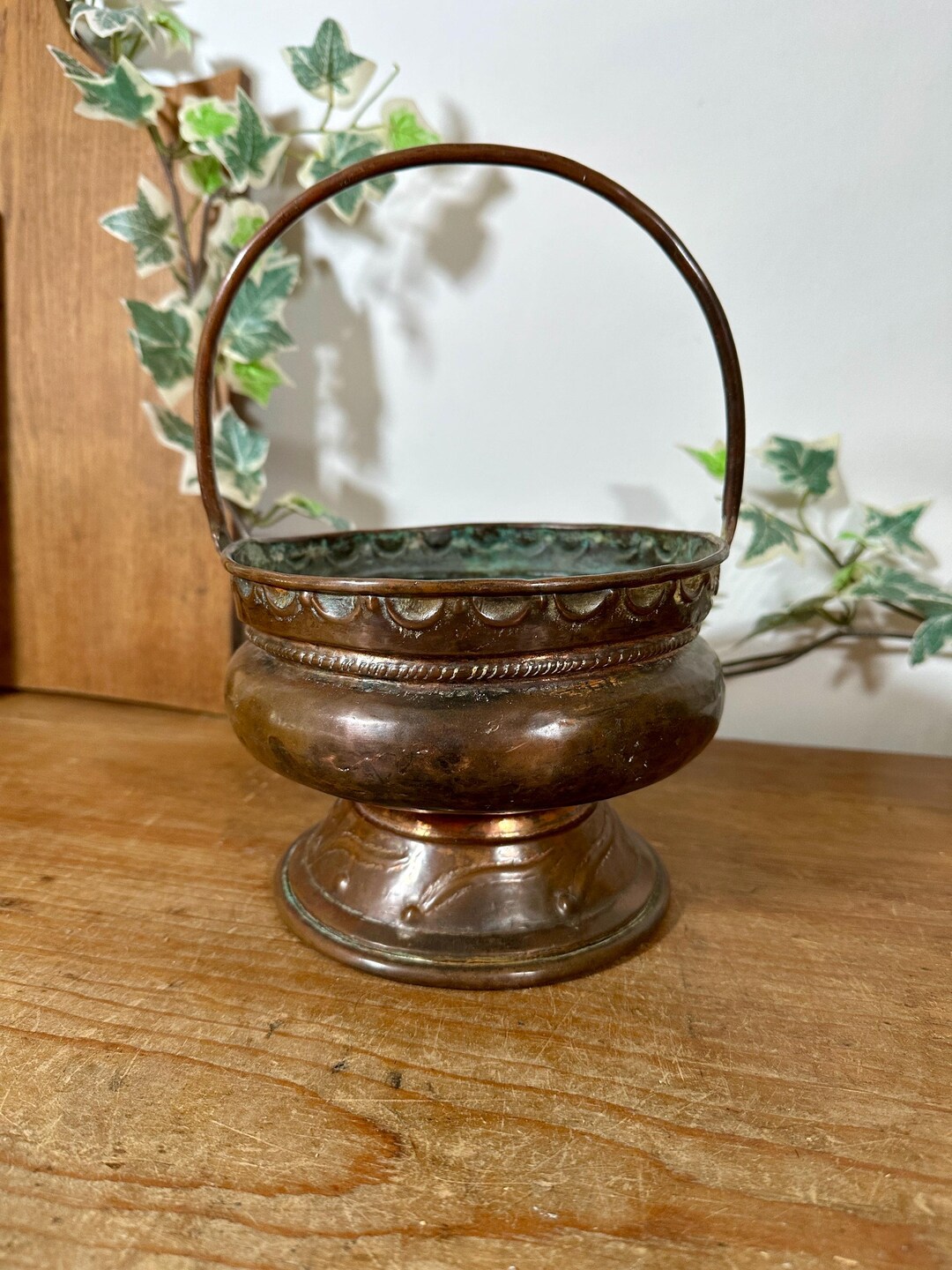 Vintage Arts & Crafts Newlyn Copper Plant Pot | Small Copper Newlyn ...
