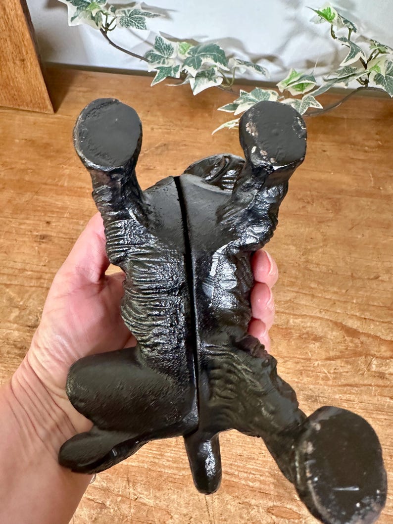 Vintage Cast Iron Scottie Dog Doorstop: Heavy Dog Door Stop, Hallway ...
