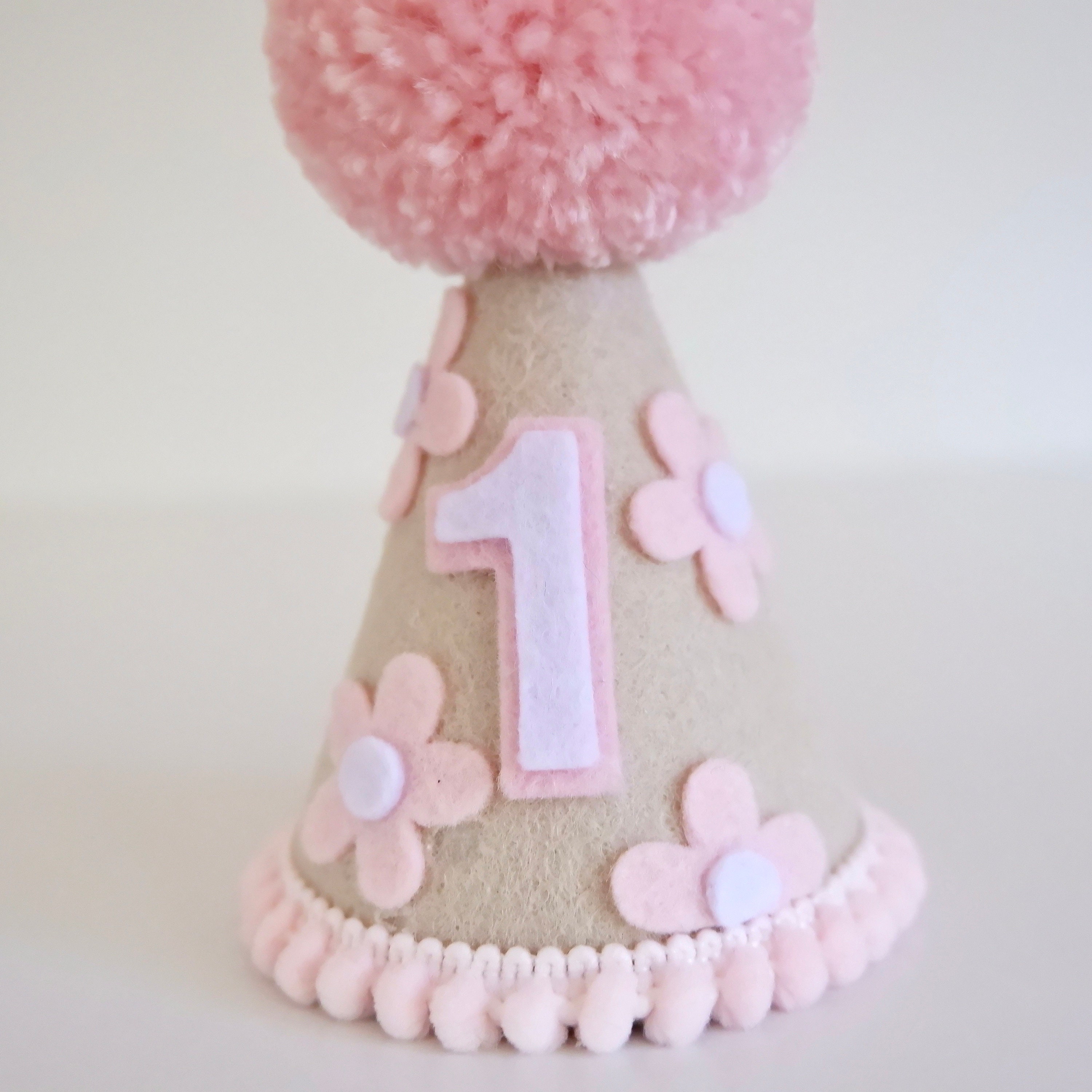 Natural Pink Daisy Party Hat | Natural Pink Daisy Birthday Hat | First ...