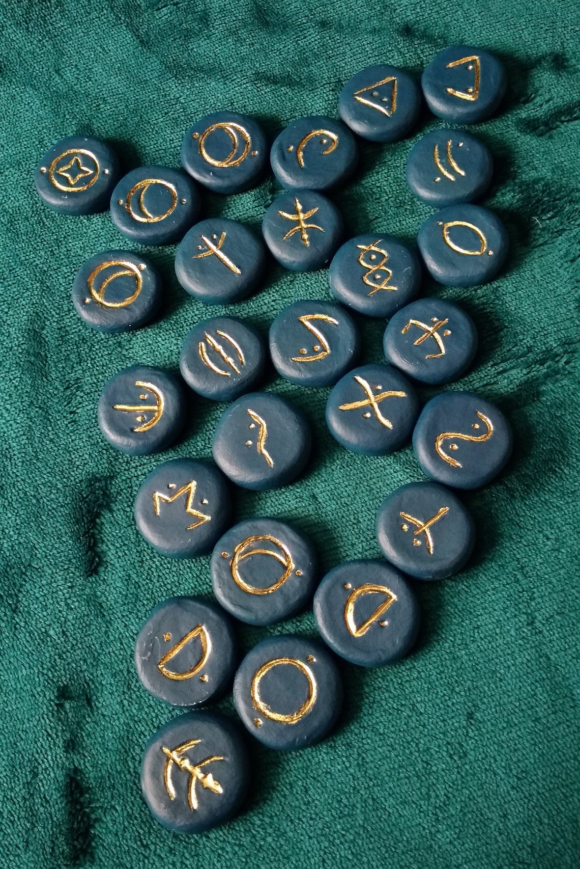 MOONCHILD Moon Glyph Runes Lunar Witch Divination Runes | Etsy