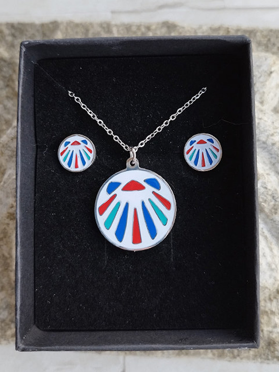 Concha Del Camino Set in Stainless Steel and Enamel. - Etsy