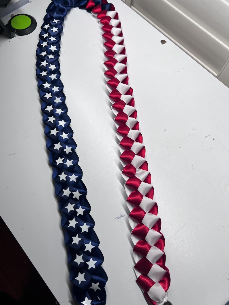 Graduation Lei: USA Flag Ribbon, Red White and Blue - Etsy