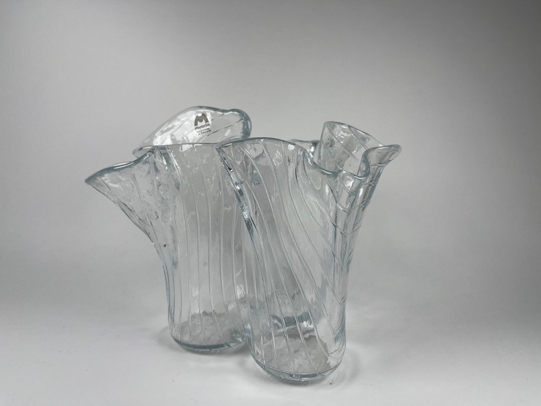 MUURLA FINLAND Tulip Vase in Clear Glass - Etsy