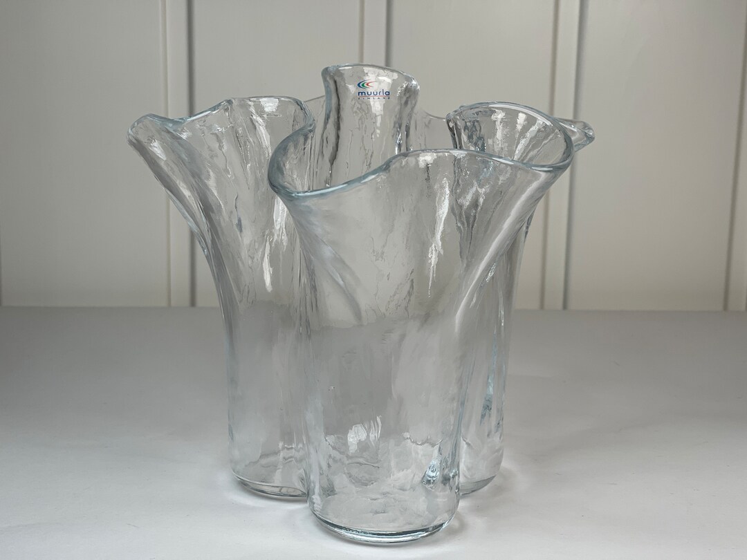 MUURLA FINLAND Tulip Vase in Clear Glass - Etsy