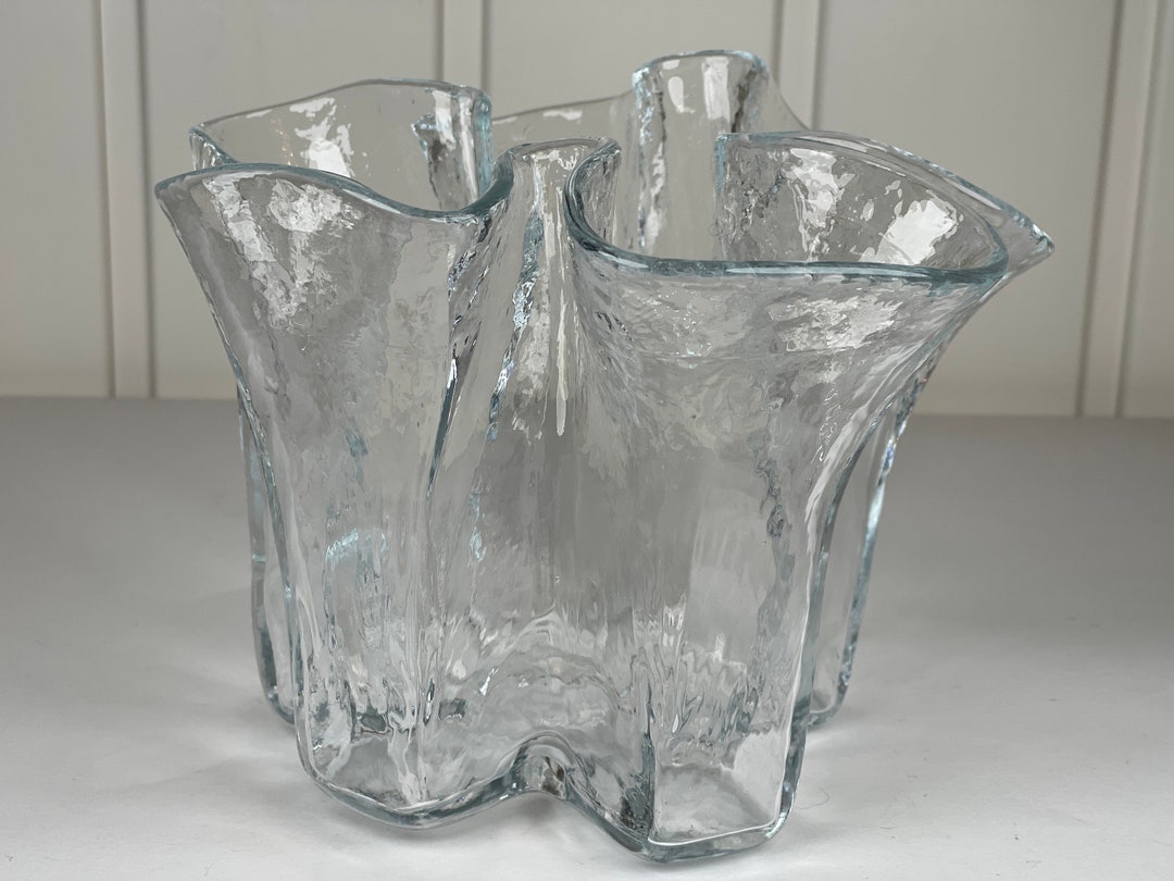 MUURLA FINLAND Tulip Vase in Clear Glass - Etsy