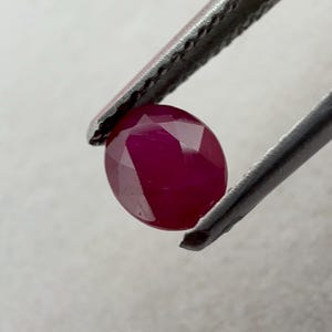 Natural Mozambique Ruby Gemstone, Unheated Oval Cut, 1 Carats - Etsy