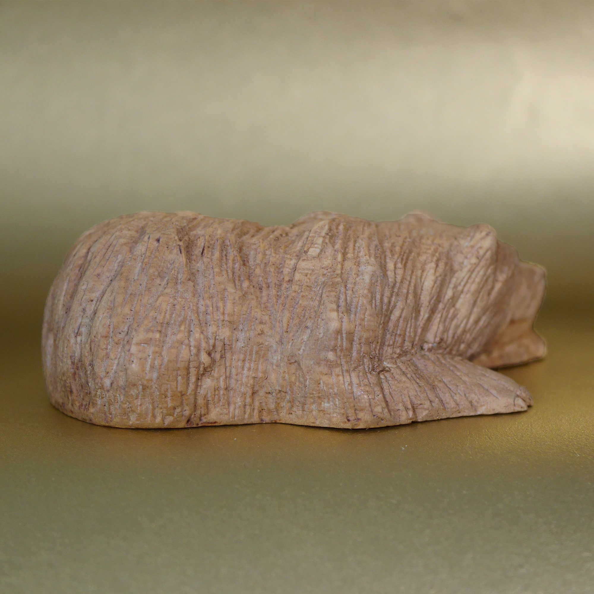 Ideal as a living room decoration figure or as a shelf decoration ...