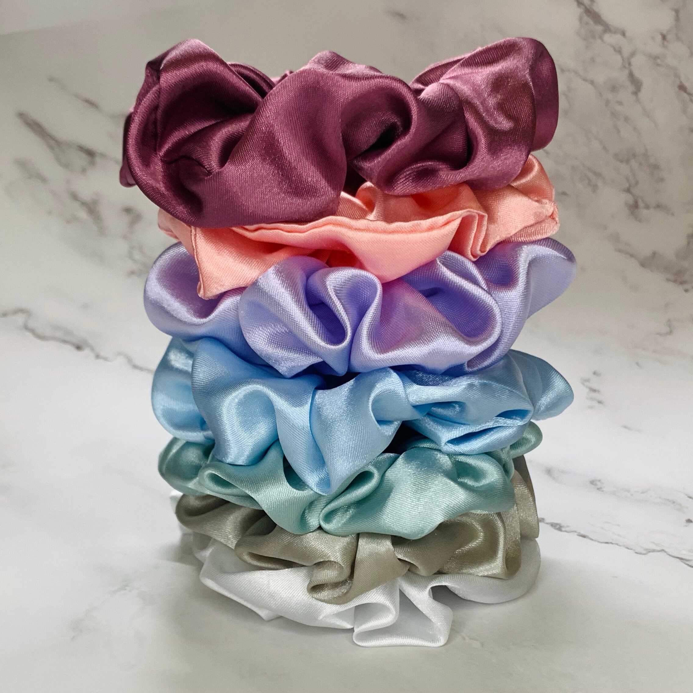 Scrunchie Bauble Gift Set personalised | Etsy