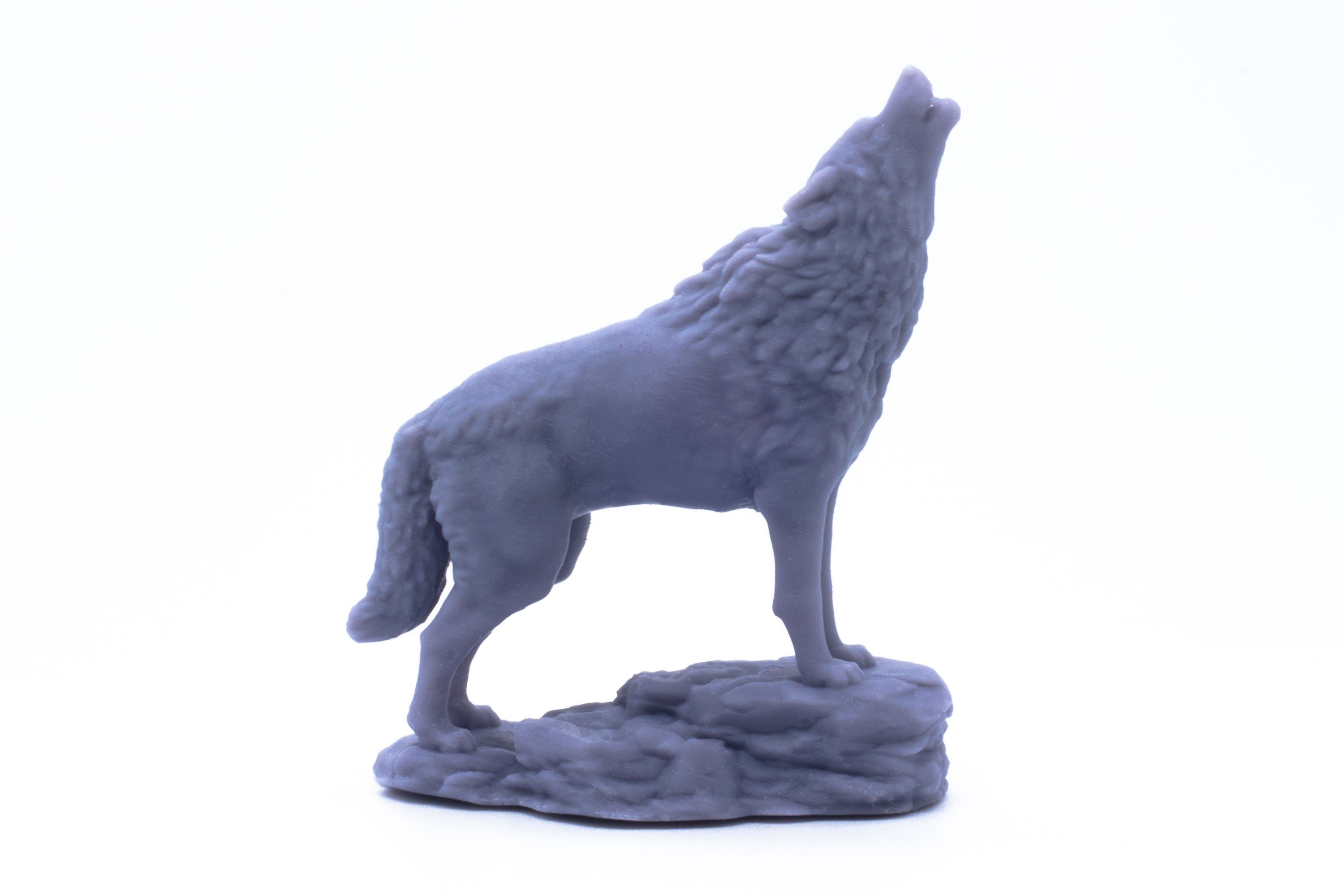 Howling Wolf Miniature DND Tabletop | Etsy