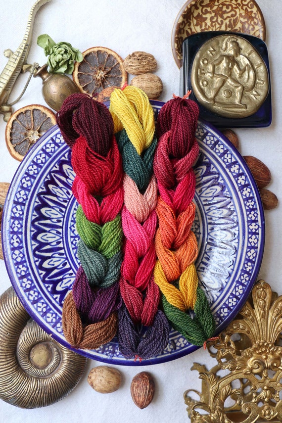 PLANT DYED Set of 7 Naturally Dyed Wool Floss // Thread // - Etsy