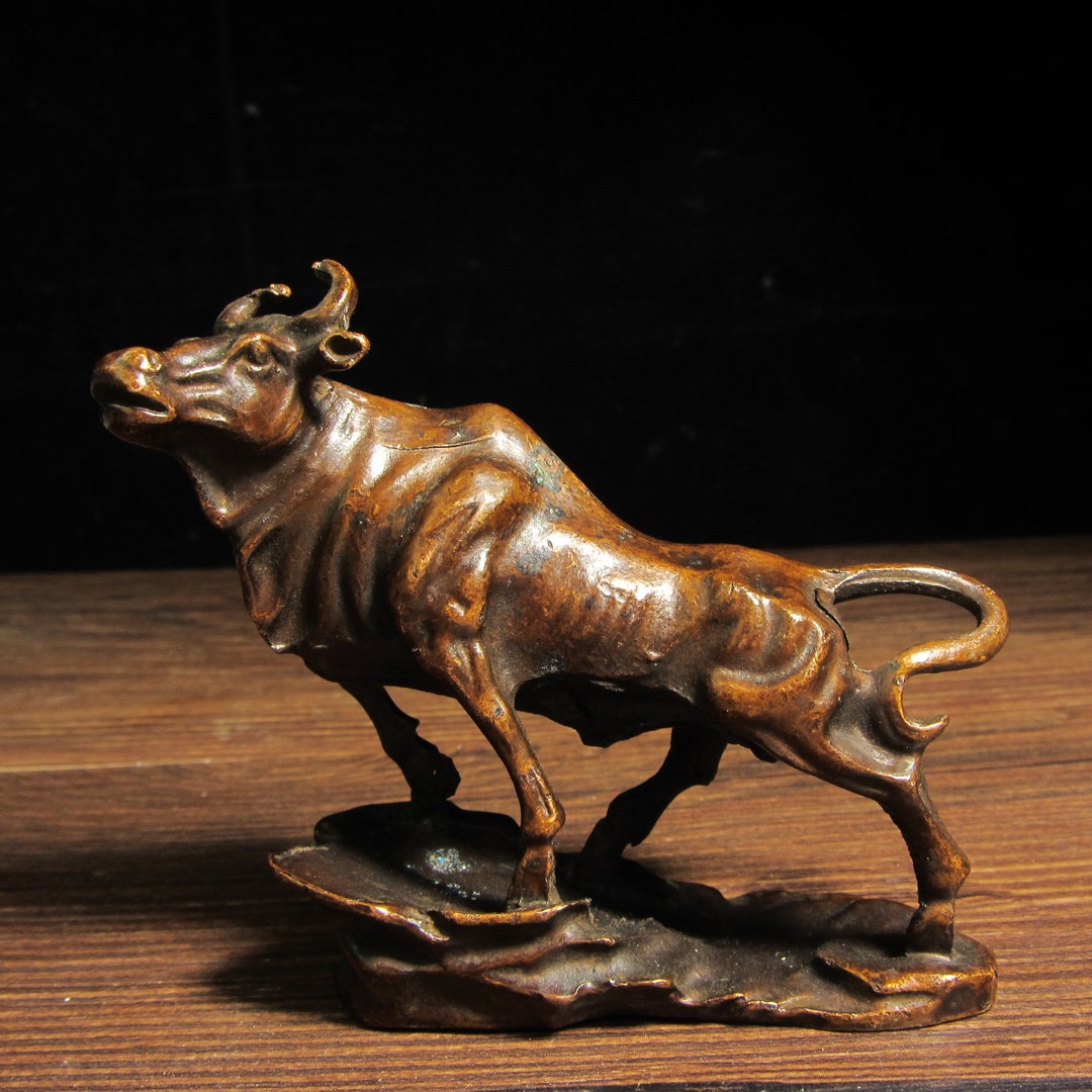 Red Copper Bull Wall Street Cattle Sculpture Cow Statue Mascot Ornament ...