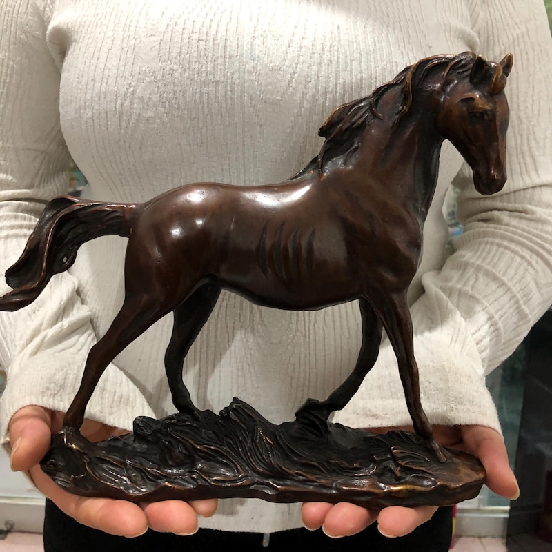 Animal Statues Table - Etsy