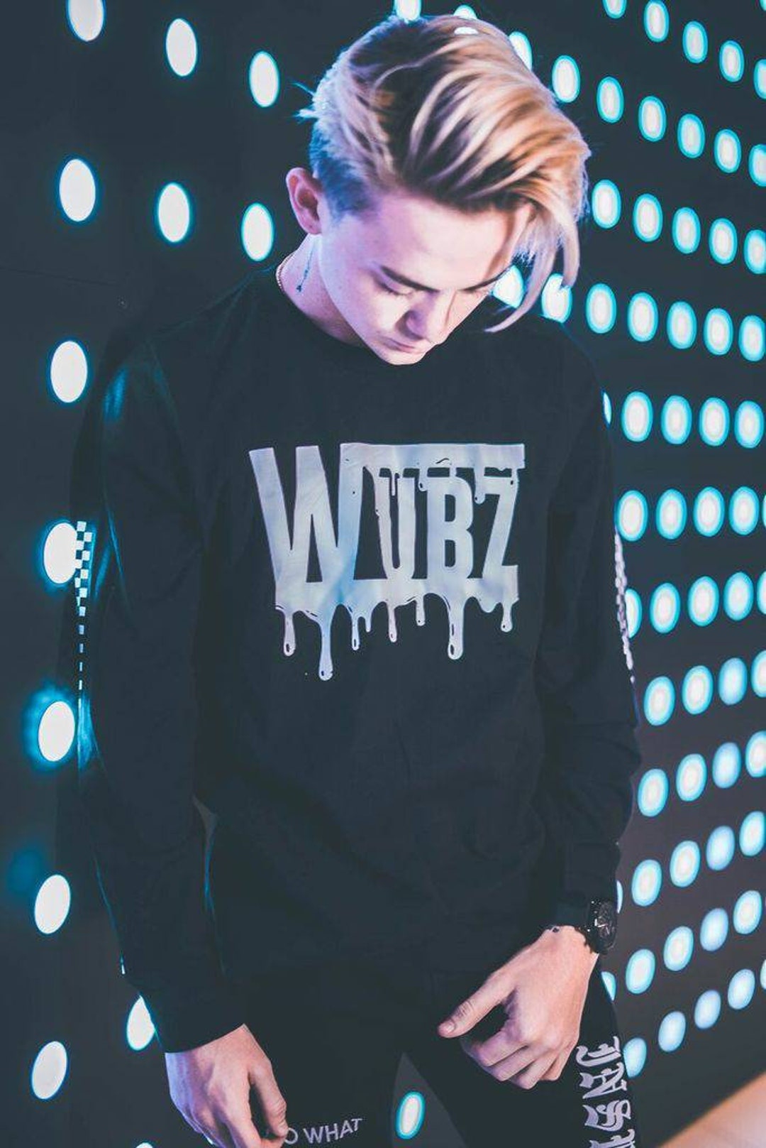 WUBZ Long Sleeve Tee- Rave Hoodie, Music Festival Pullover , Rave ...