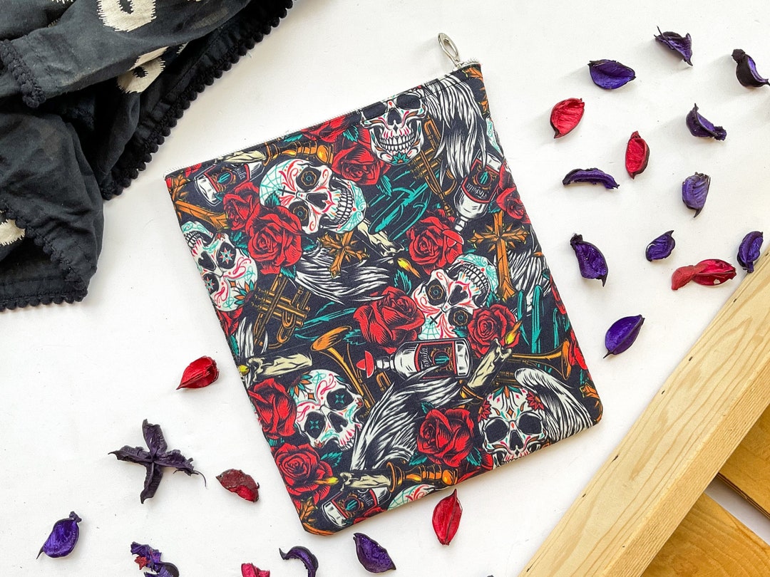 Kingdom of the Cursed Book Sleeve With Zipper Skull iPad - Etsy