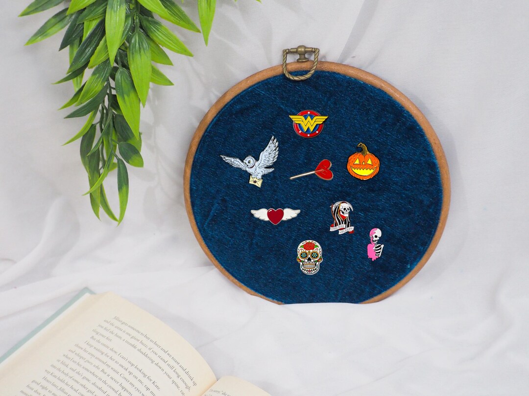Velvet Enamel Pin Hoop| Large Enamel Pin Display | Enamel Pin Display ...