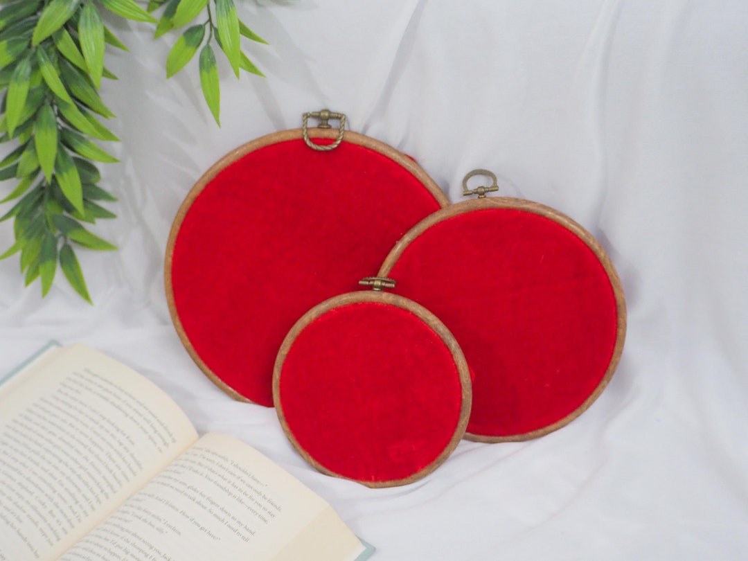 Red Velvet Enamel Pin Hoop | Enamel Pin Display | Enamel Pin Display ...