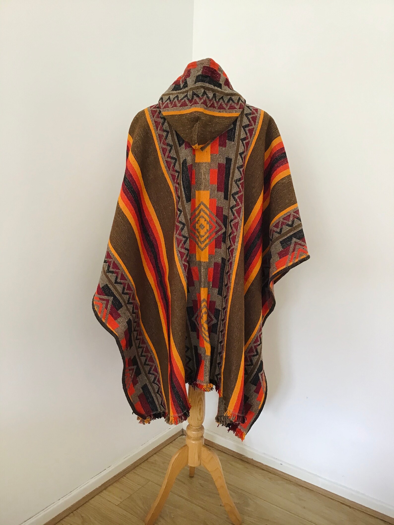 Original Poncho Women's Unisex llama wool hooded | Etsy