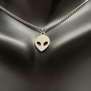 Alien Necklace, Simple Alien Choker Pendant, Little E.T. Gift Necklace ...
