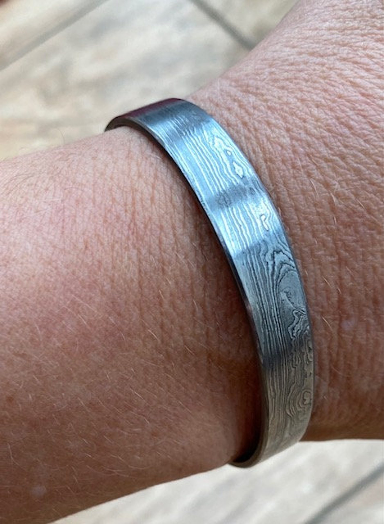 Hand forged Damascus bangle steel 8mm wide hand polished and | Etsy