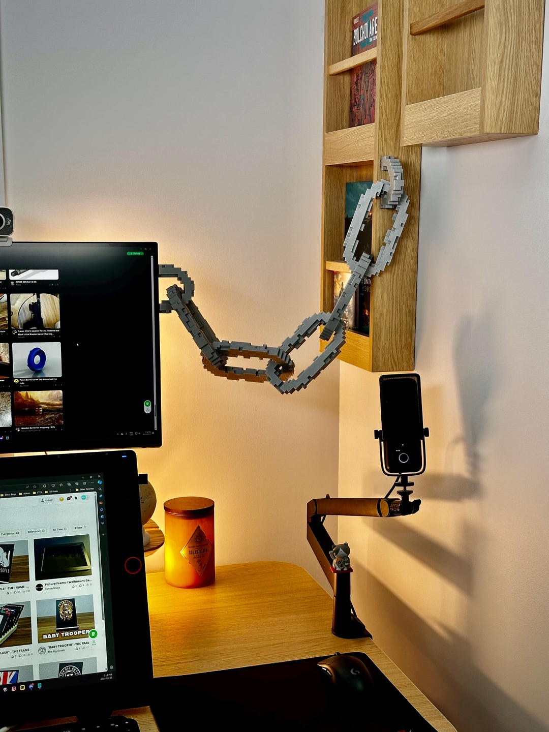 3D Printed Wall Decor | 8-bit Voxel Chain Gaming Room Display Piece - Etsy