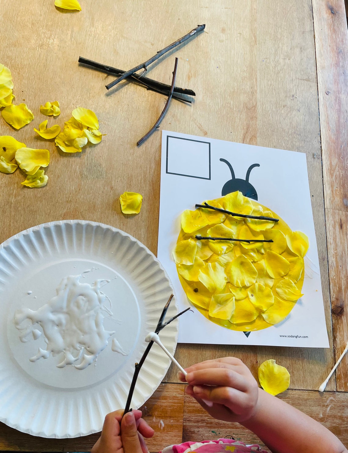 Bee Math for Preschool and Kindergarten Bee Number Formation - Etsy