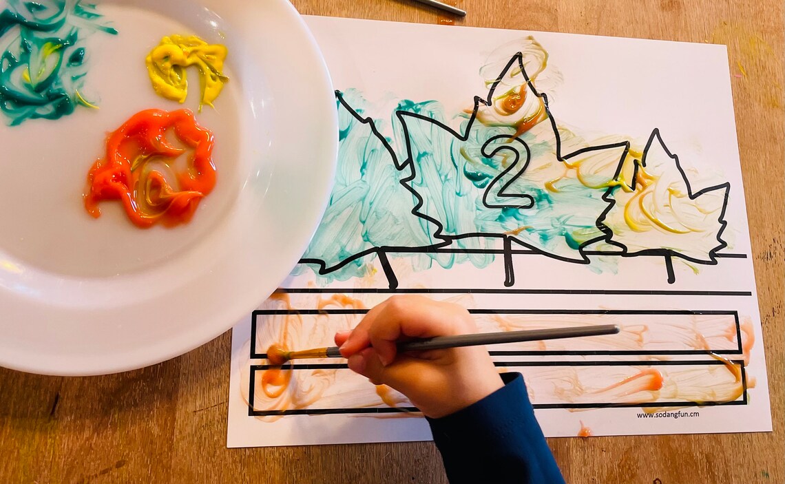 Fall Paper Crowns, Fall Coloring Crowns, Autumn Leaf Coloring Crowns ...