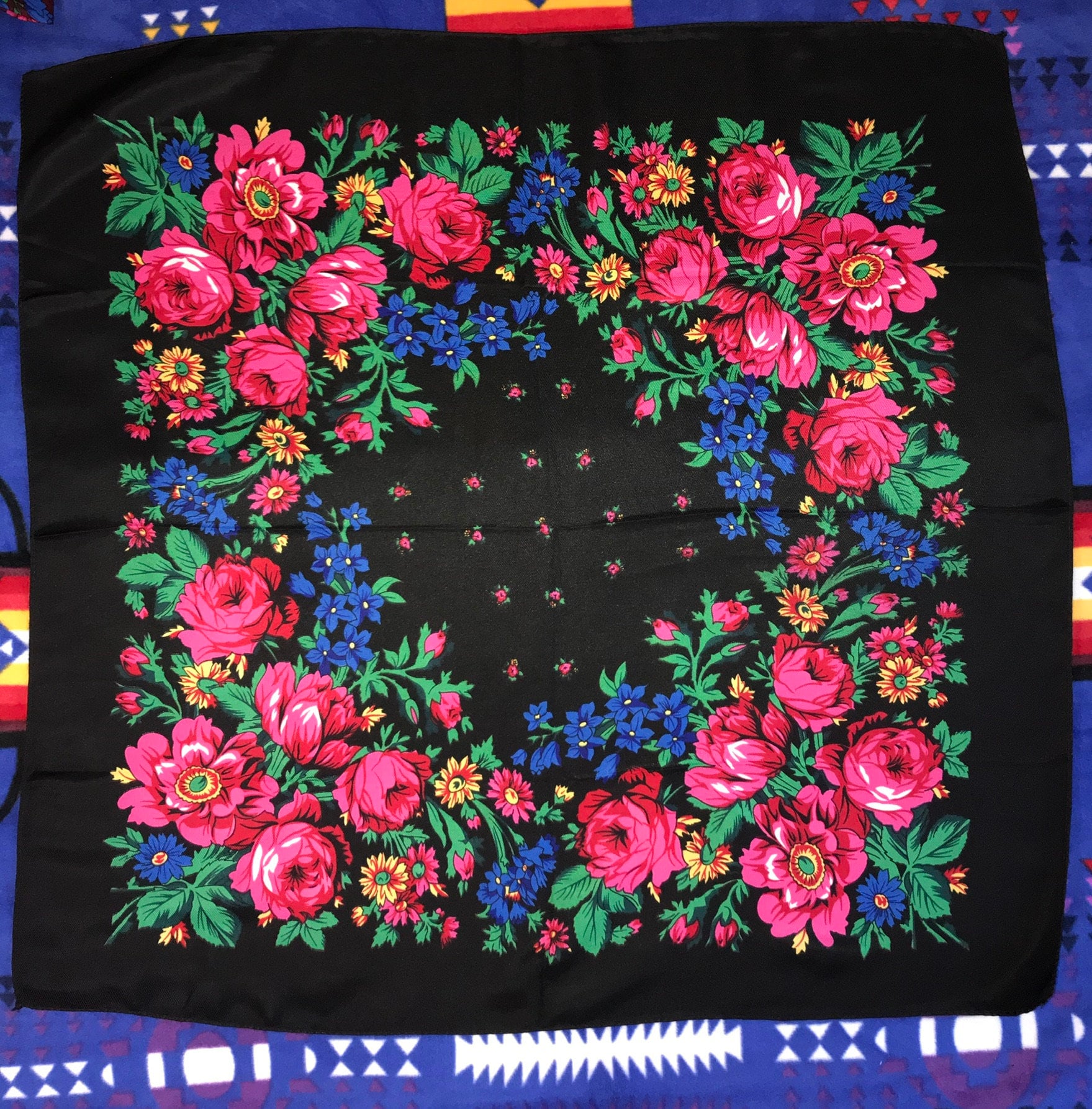 Thick 28 Non-Metallic Másání Floral Scarves/ Mascadas | Etsy