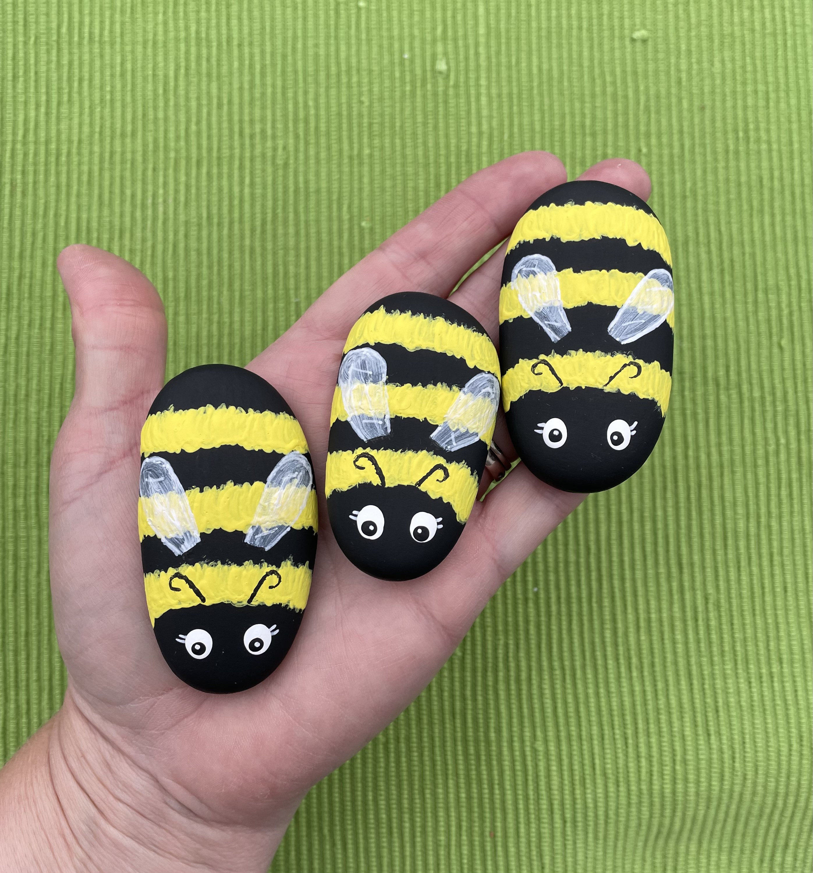 Set of Hand Painted Bumble Bee Rocks, Small Gift, Home Decor, Garden ...