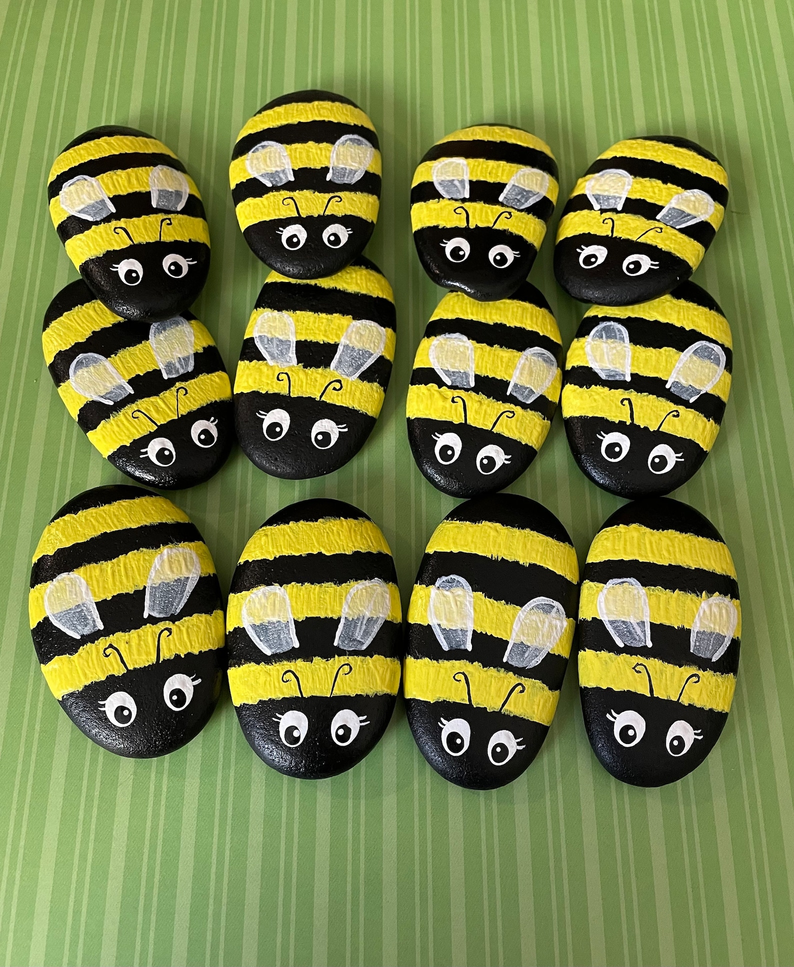Set of Hand Painted Bumble Bee Rocks Small Gift Home Decor - Etsy
