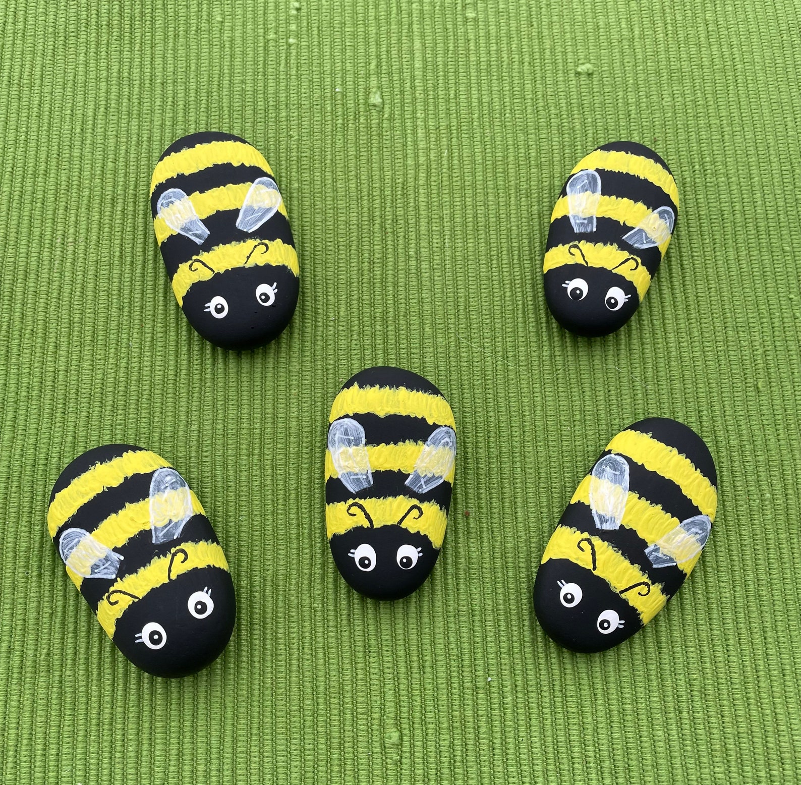 Set of Hand Painted Bumble Bee Rocks Small Gift Home Decor - Etsy