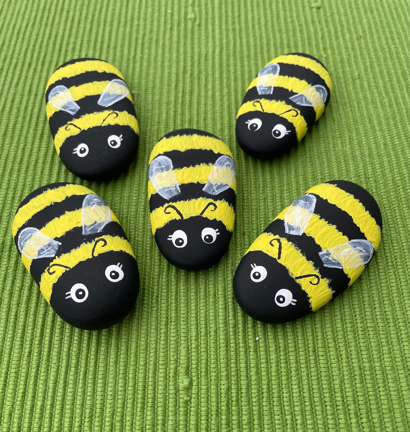 Set of Hand Painted Bumble Bee Rocks Small Gift Home Decor - Etsy