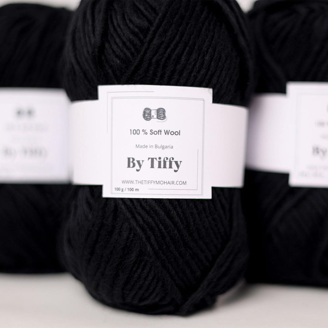 Black Super Chunky Yarn. Cheeky Chunky Yarn by Tiffy. 100g Ball Chunky ...