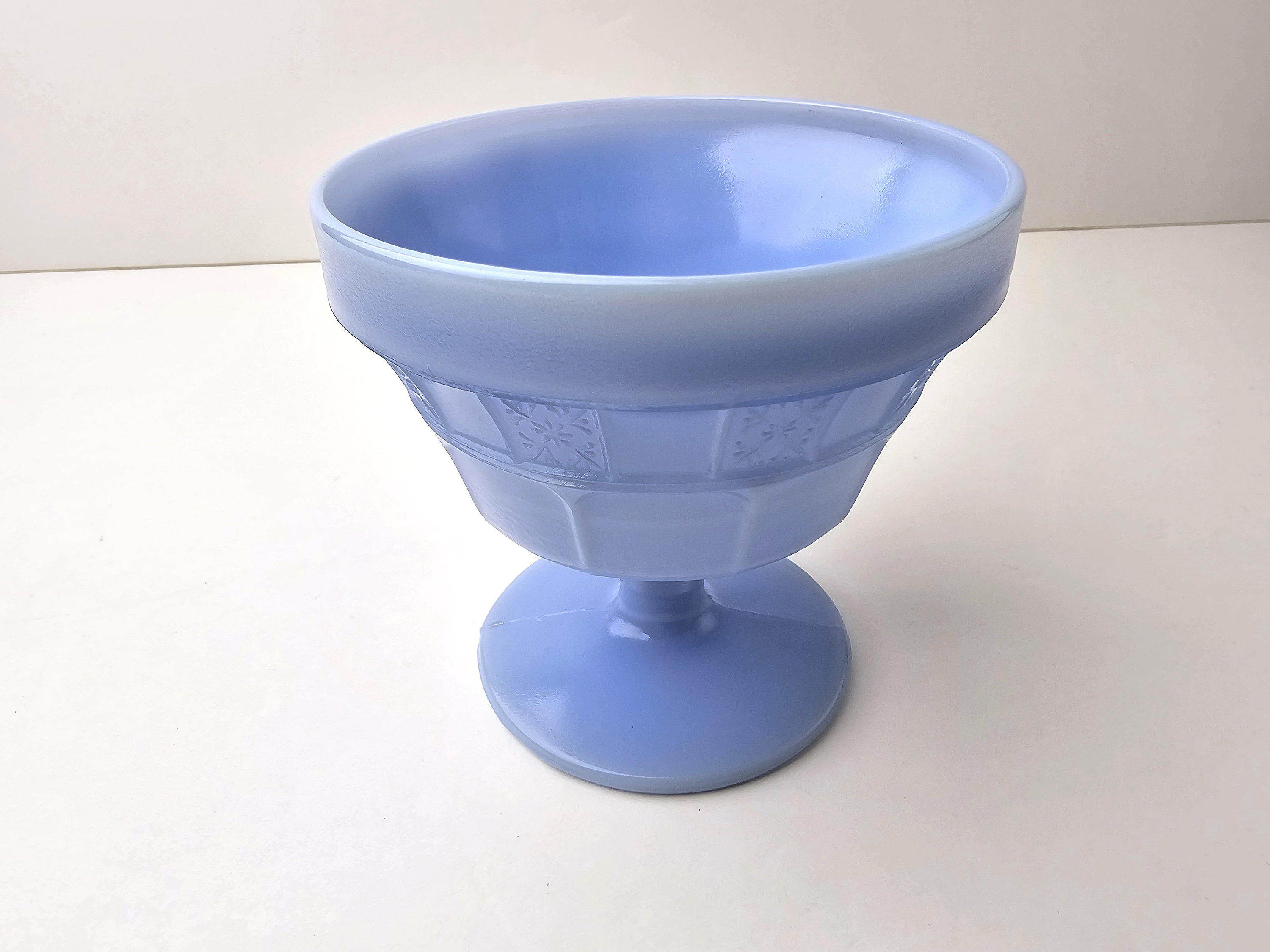 Vintage Delphite doric Blue Depression Milk Glass Champagne/sherbet ...