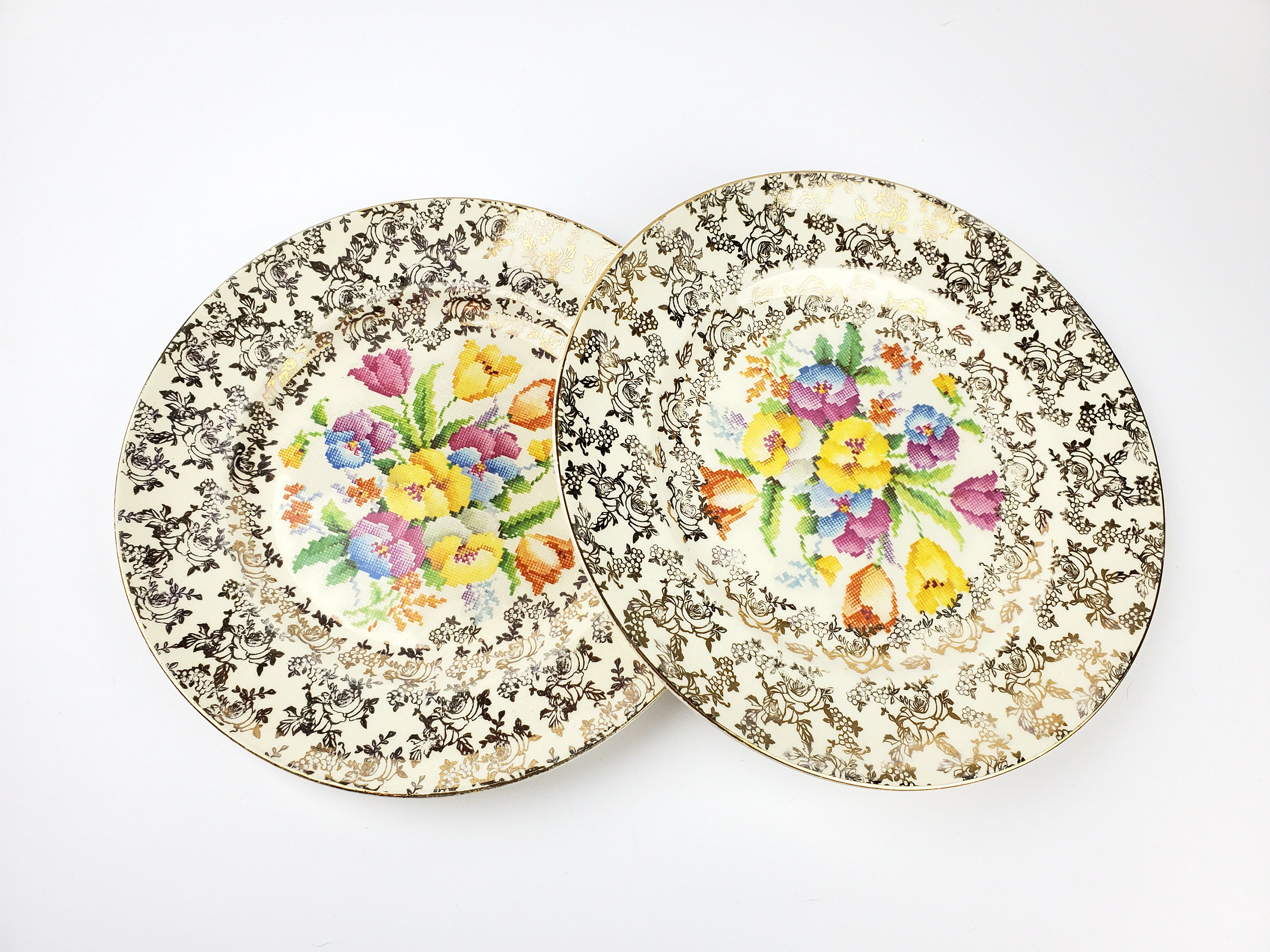 Vintage Gold old English Sampler Plates H & K - Etsy