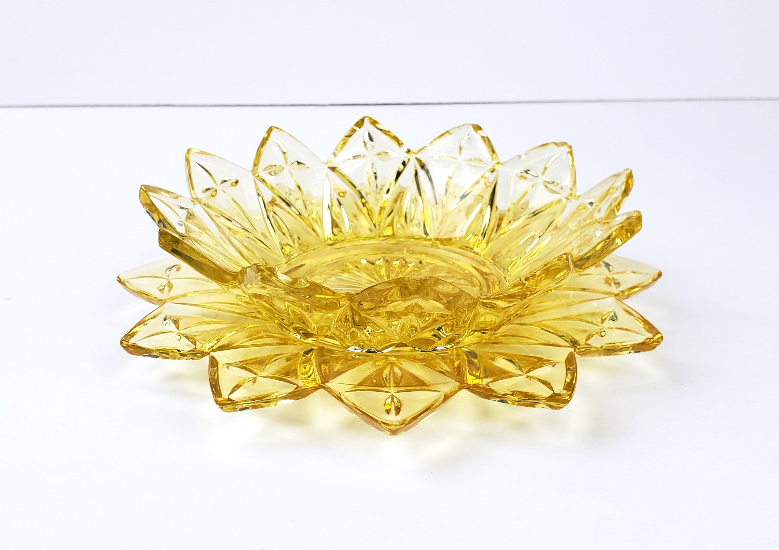 Vintage petal Yellow Glass Bowl and Plate Federal Glass 1960's - Etsy