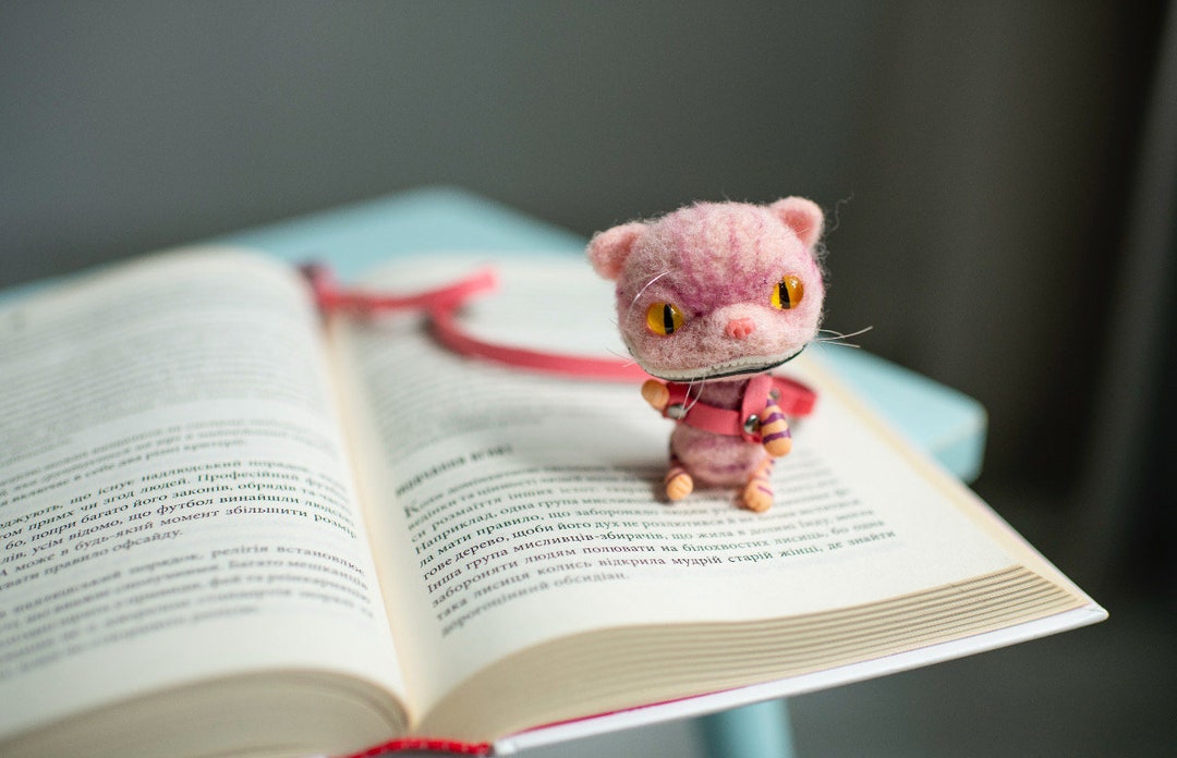 Felted Animals Bookmarks, Cheshire Cat Books Love Gifts, Pink Needle ...
